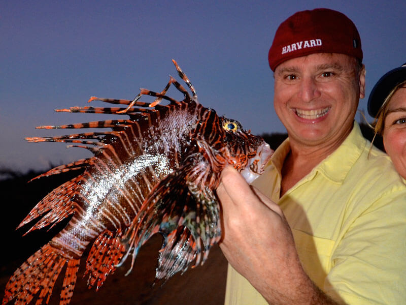 Person of the Week from Around the Globe - Lionfish Divers